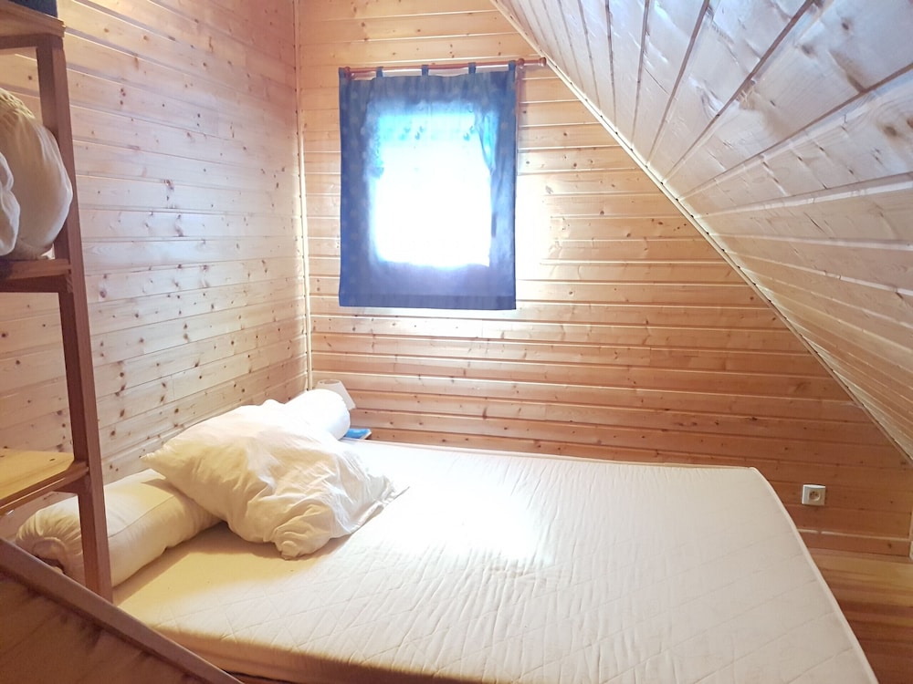 Agreable Chalet à Besse Au Coeur De La Nature Berthelage - Besse-et-Saint-Anastaise