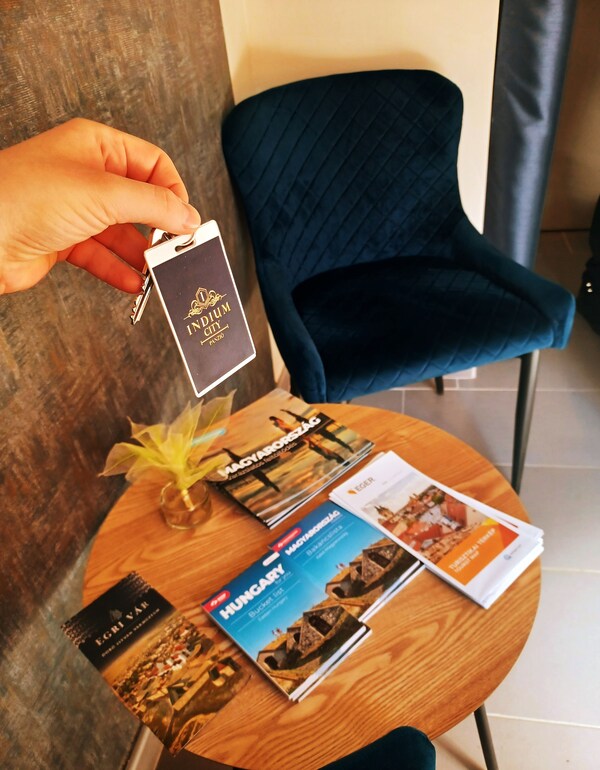 Indium City Panzió - Eger