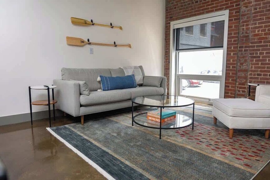 Downtown 2br W/exposed Brick Charm - Roanoke, VA