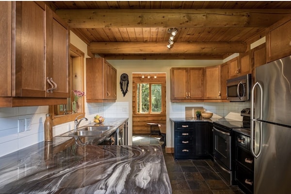 Chalet Tarzan - Spa/ Nature/ Near Monttremblant - Laurentides