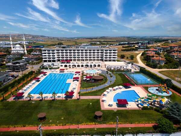 Ramada Plaza By Wyndham Silivri - Silivri