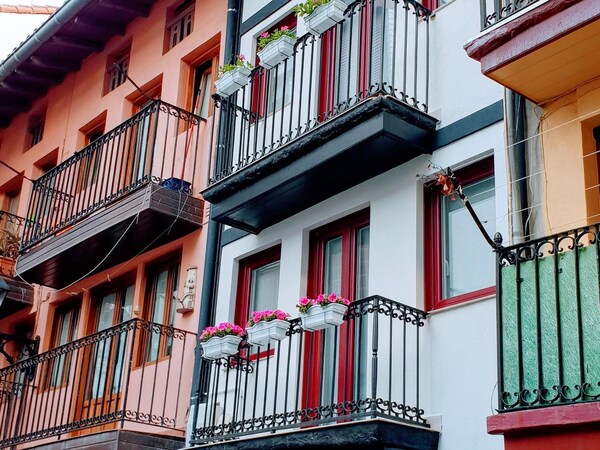 Apartamentos Bermeo , 2 - Bermeo