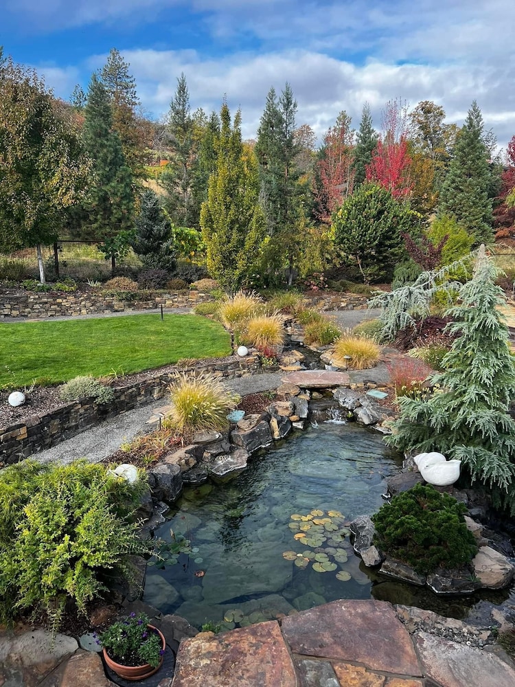 Country Willows Inn And Estate - Ashland, OR