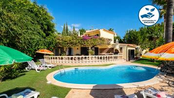 Piscina exterior