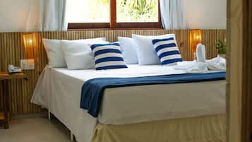 Quarto Deluxe | Minibar, cortinas/cortinados opacos, Wi-fi grátis