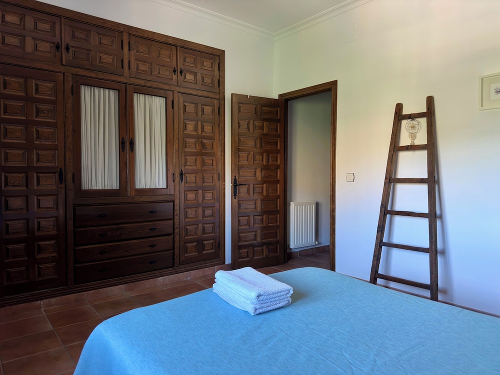 Chalet Con Piscina El Arado - Castro del Río