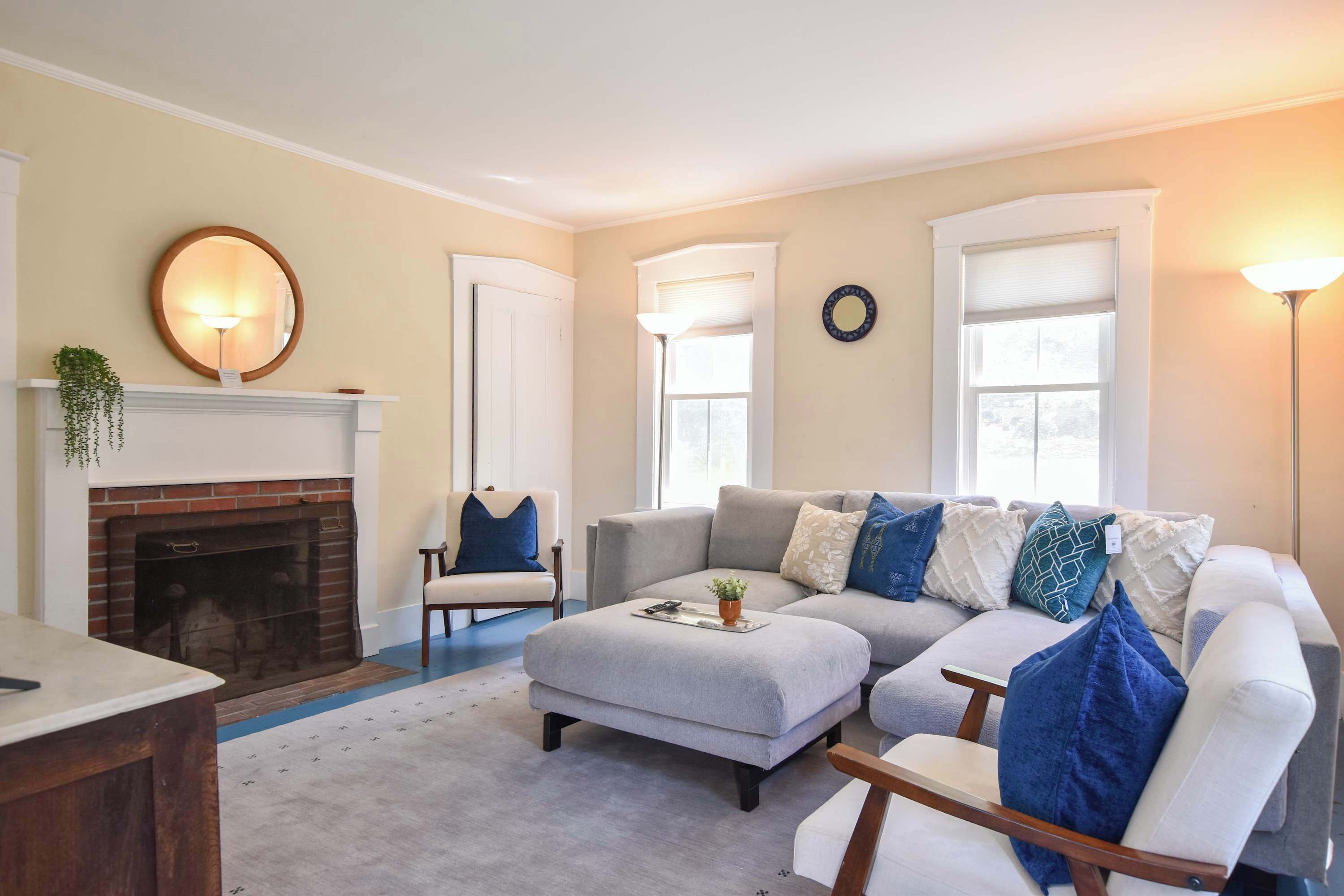 Private Downtown Wellfleet Location! - Wellfleet, MA