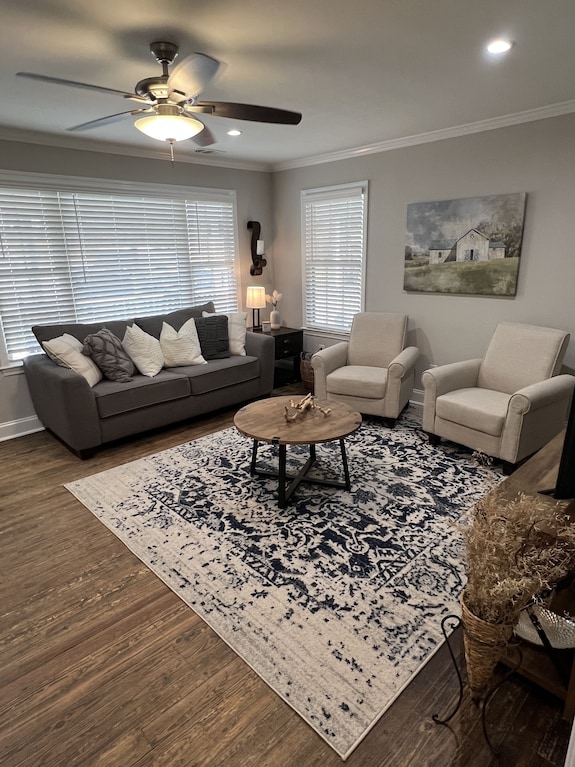 4 Bedroom , 3 Baths - Sleeps 8+ - Lake Lanier, GA