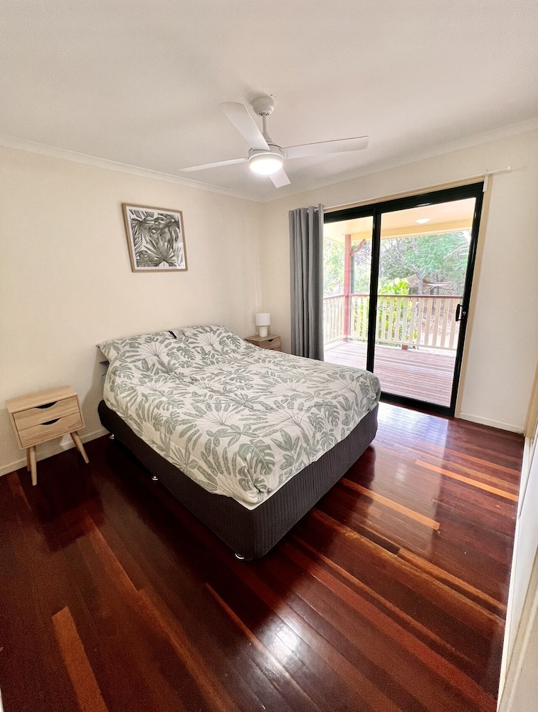 “Sandstone Hideaway” K’Gari - Fraser Island - Eurong | Stayz