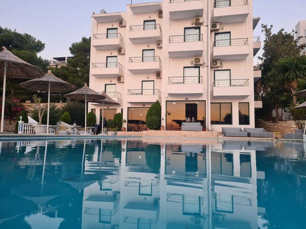 Hotel Mercury Saranda - Saranda