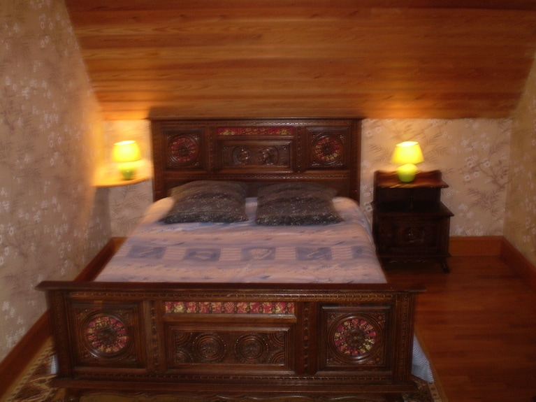 Maison De Campagne - Cast