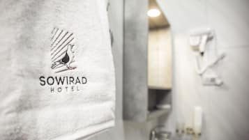 Quarto Standard, Vista para a cidade | Casa de banho