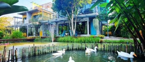 Fachada da propriedade