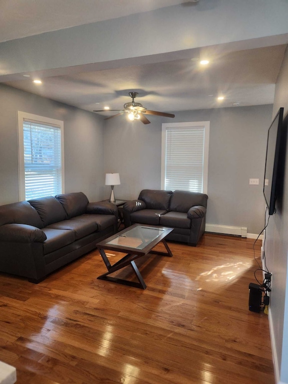 Newly Updated/furnished 3 Bedrooms House - ウースター, MA