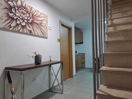 Smart TV de 32 polegadas com canais por cabo, televisor 