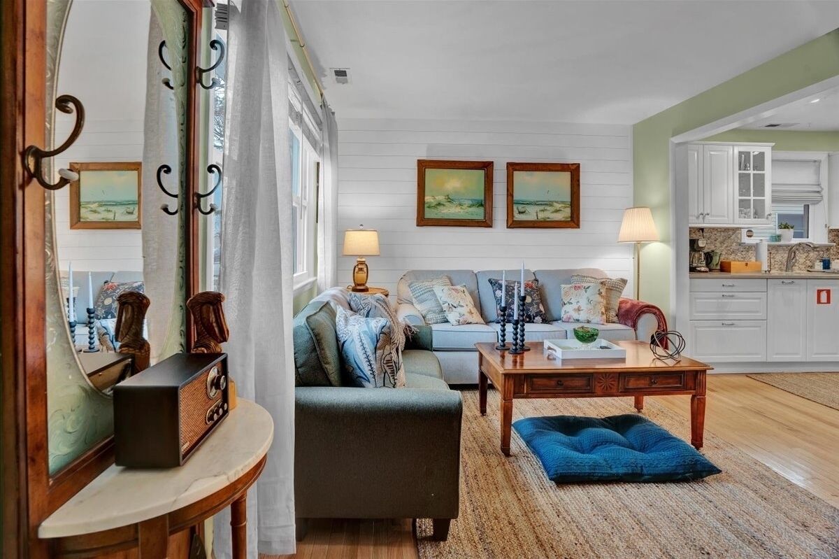 Pet-friendly Luxury Bungalow With Pool, Bocce Court And More - Cape May, NJ