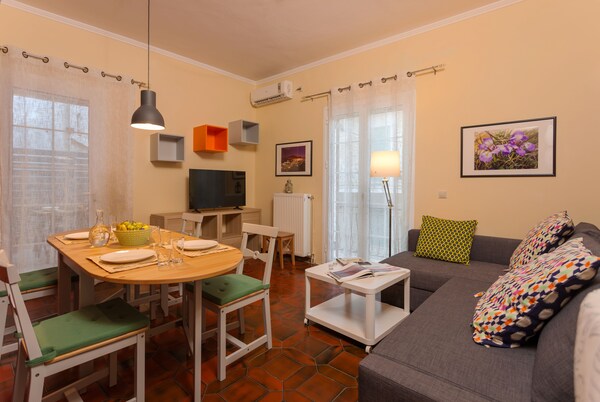 Metropolis Apartment - Zakinthos