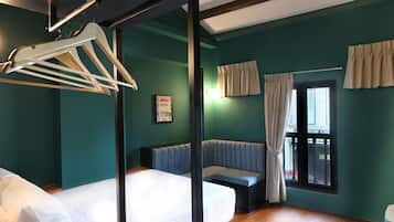 Quarto Duplo Deluxe | Ferro/tábua de engomar, Wi-fi grátis, roupa de cama fornecida