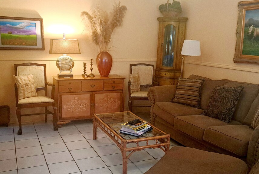 Peaceful 2.5 Acres Setting In Horse Country - Sit Back And Relax - Simpson Lakes