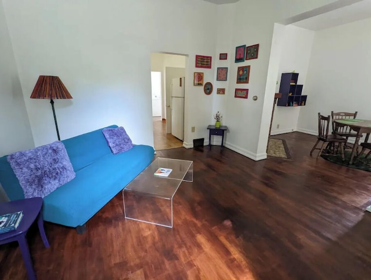 Funky, Fido-friendly Flat Near Downtown Ishpeming. - Michigan