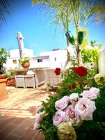 Quarto Duplo Exclusivo | Roupa de alta qualidade, camas de colchão Tempur-Pedic, minibar 