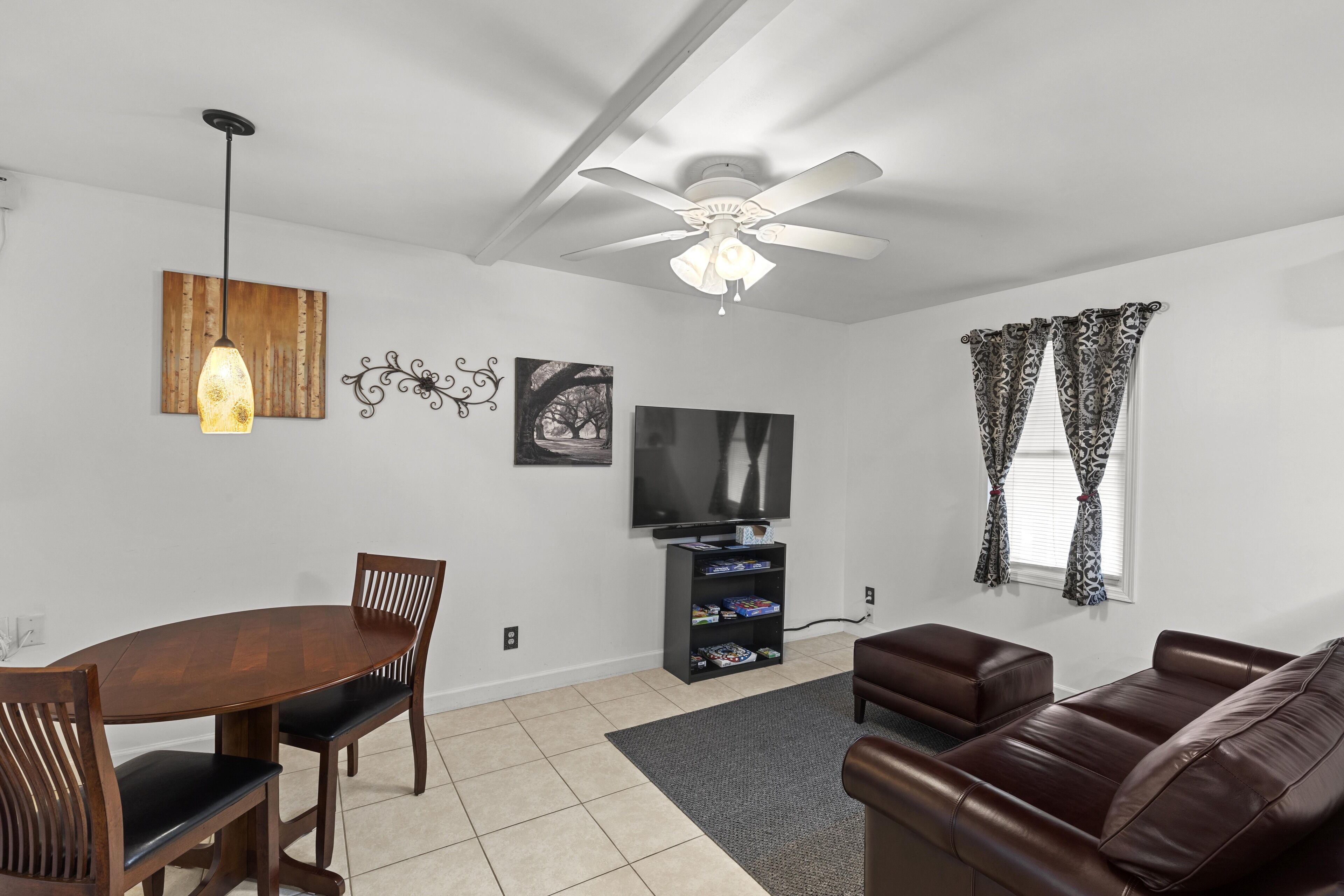 "The Sanctuary" -Custom Built Apartment, 1 Br, Covered Deck, Country Setting. - Alabama