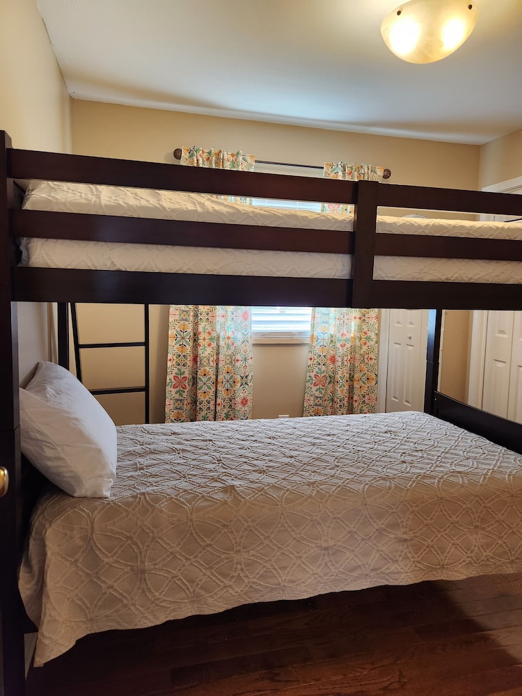 Discover Maryville And The Great Smoky Mountains - Maryville, TN