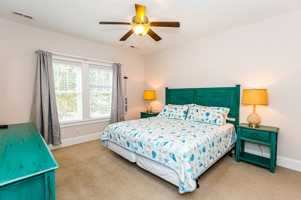 Only 3 weeks left!Historic Corolla w great location 2sound&ocean ...