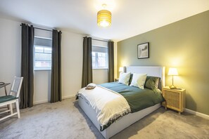 Apartamento premium | 2 quartos, ferros/tábuas de passar roupa, Wi-Fi de cortesia