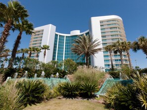 Bella Luna 504 by Liquid Life Reviews, Deals & Photos 2026 - Expedia