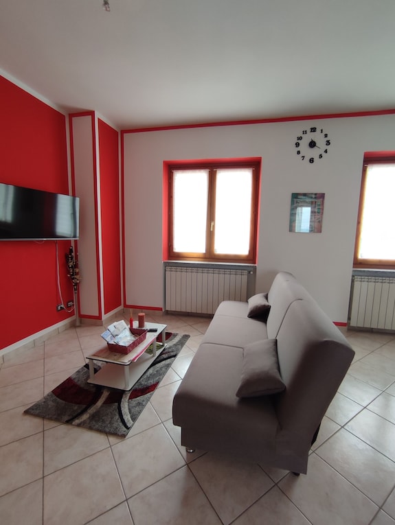 Matisse - Apartment With Two Berdrooms And Garden In La Morra - Bra