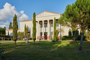 Quarto Familiar (2 Days | 1 Night STAY with Cinescenie) | Fachada do alojamento