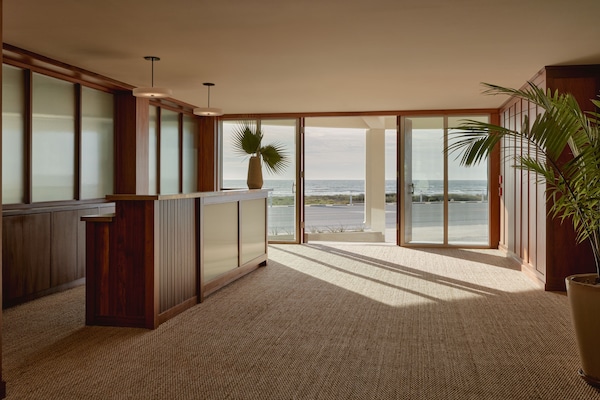 Hotel Lucine - Galveston, TX