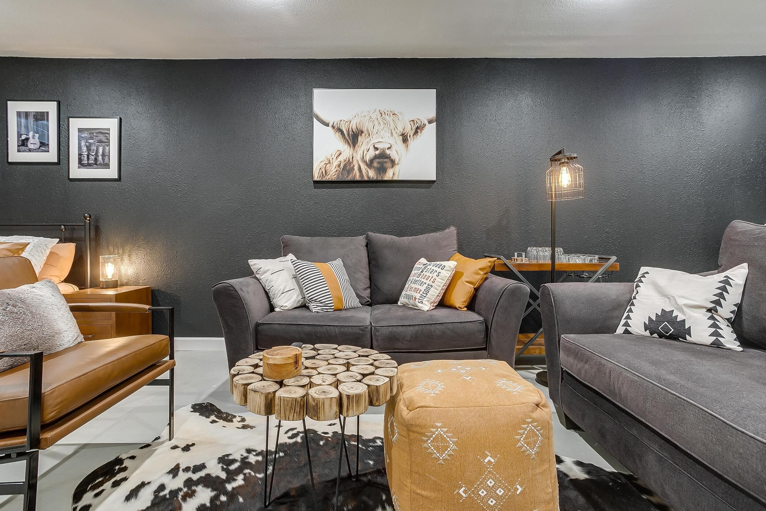 Industrial Style Guest House W/ Privacy Fence - Como - Fort Worth