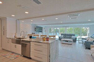 511 Avenida De Mayo, Siesta Key, FL W/Pool | Cozinha privada