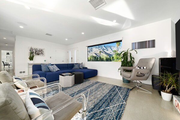 House Of Divine - Vibrant 4 Br Palm Springs Home - Palm Springs, CA