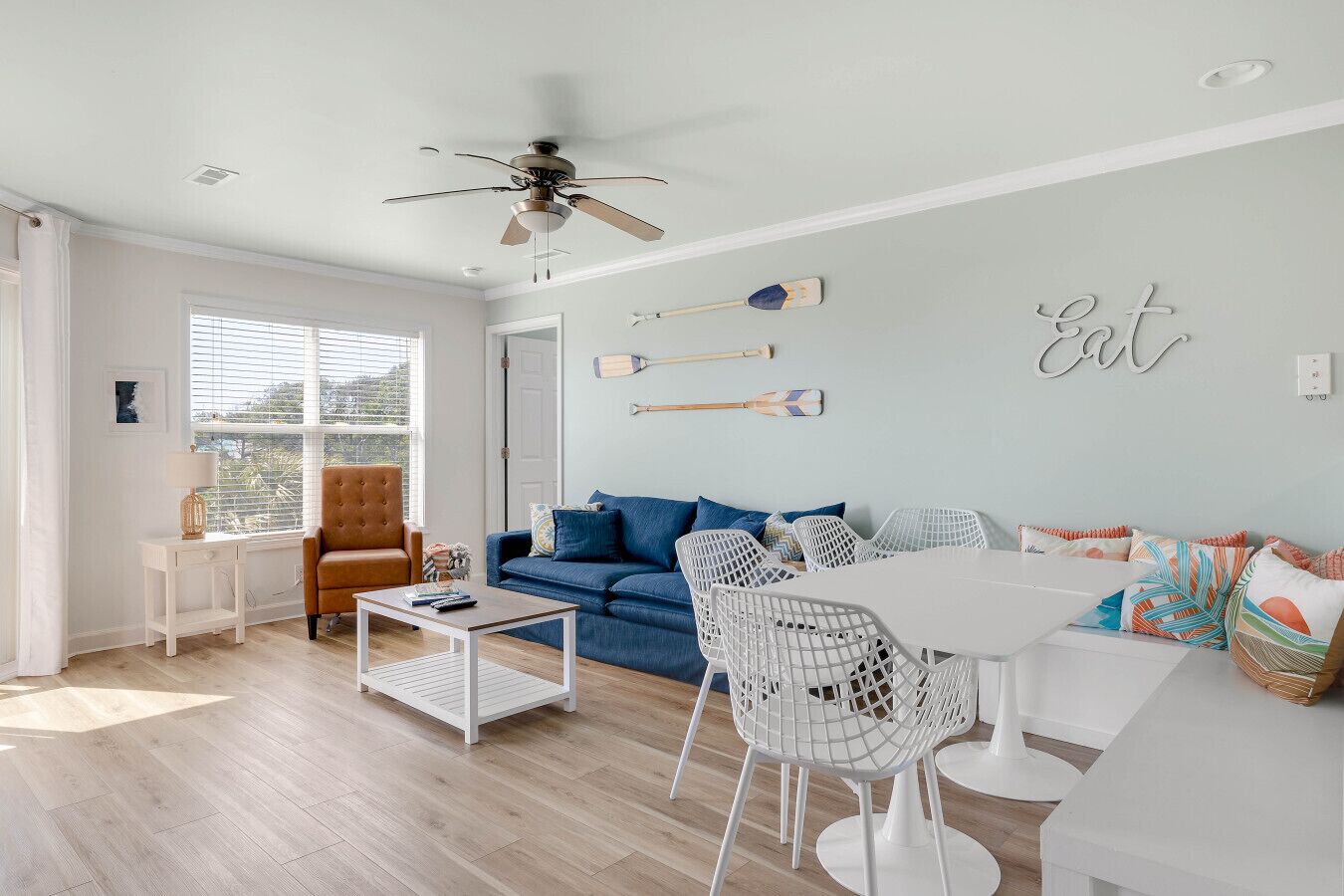 Lovely 3 Bedroom Condo Close To Beach W/ Pool - Oak Island, NC