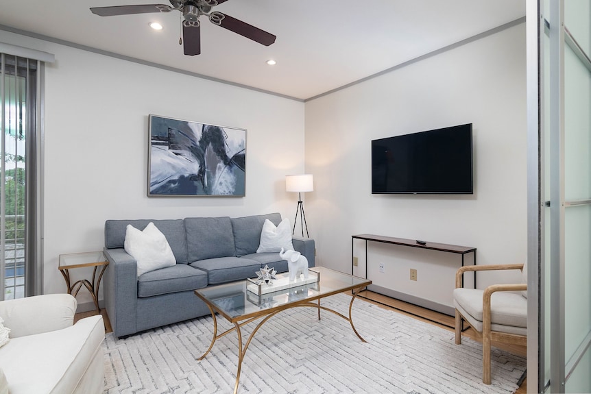 Modern Luxury Downtown Condo - Oxford, MS