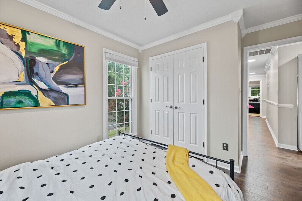 Charming House In Downtown Raleigh- Walking Distance - Raleigh, NC
