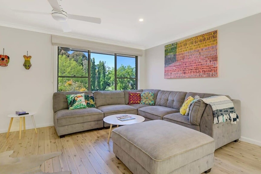 The Pasadena - Entertainer's Haven, Firepit - Orange