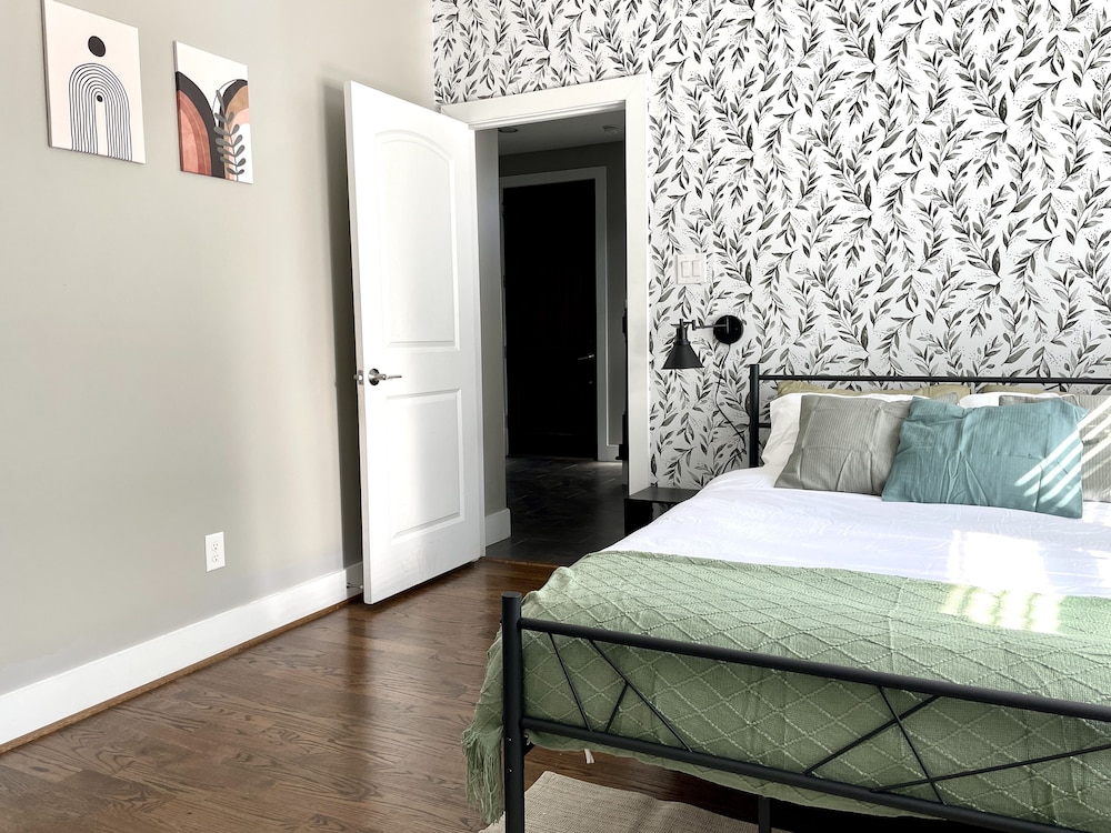 Modern Boho Chic | Downtown View | King Bed | 4br - 휴스턴