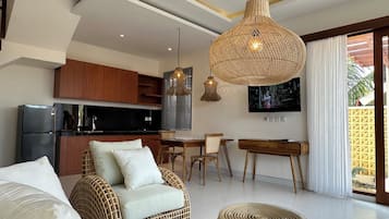 Vila superior | Área de estar | Smart TV 43 polegadas com canais digitais, TV, filmes pagos