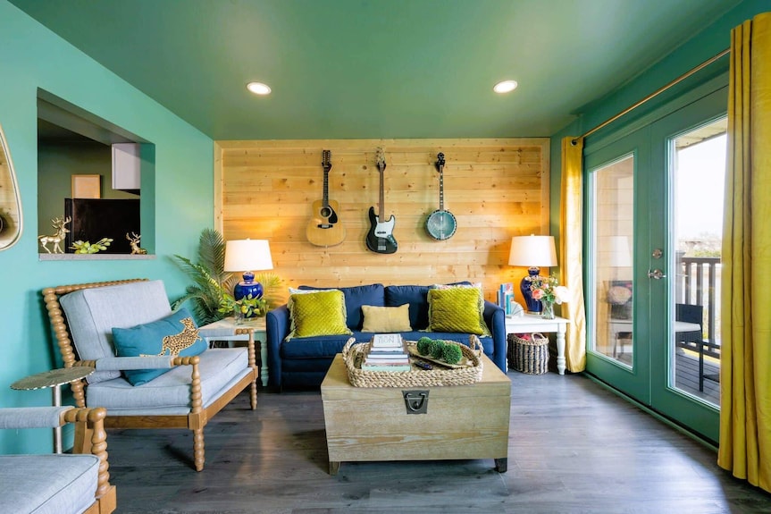 Riverfront Condo |Pool |Walk To Broadway |Sleeps 4 - Nashville, TN