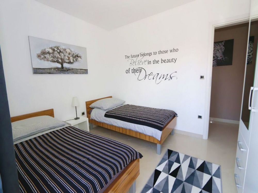 Modern Apartment In Novalja | 4 - 5 People - Caska