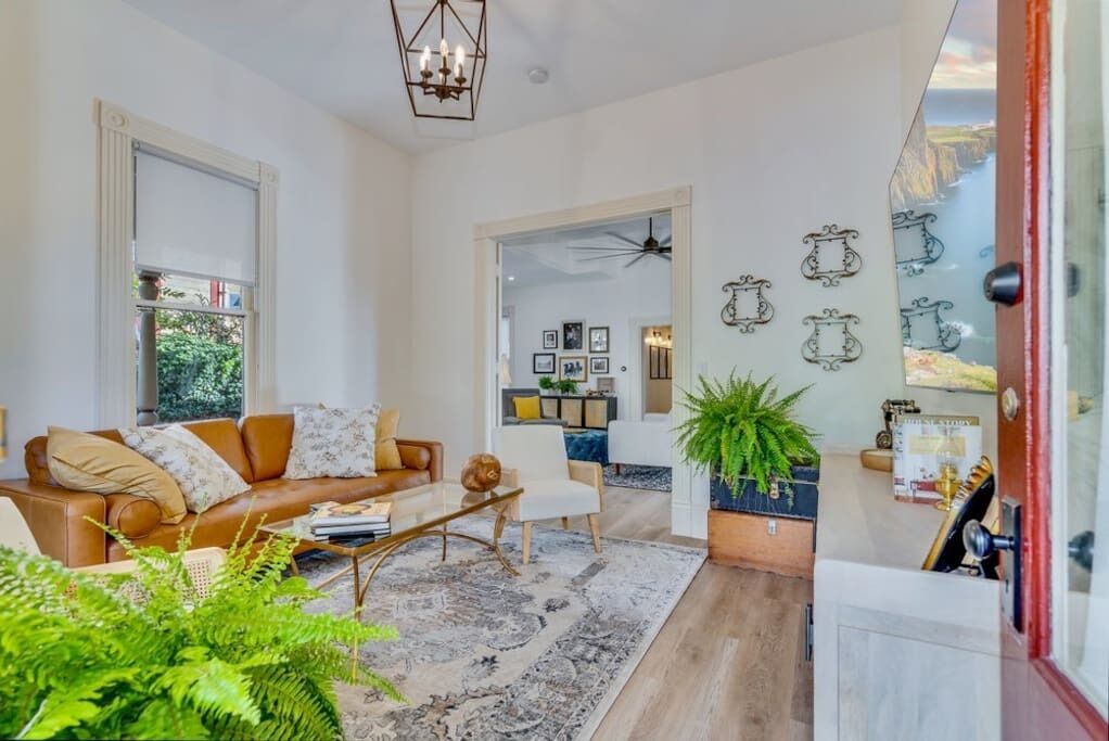 Stanton Residence - Downtown Victorian Classic - San Diego, CA