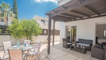 Villa, 3 quartos, piscina privativa, vista para o jardim | Terrenos do alojamento