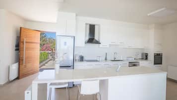 Villa, 3 quartos, piscina privativa, vista para o jardim | Cozinha privada