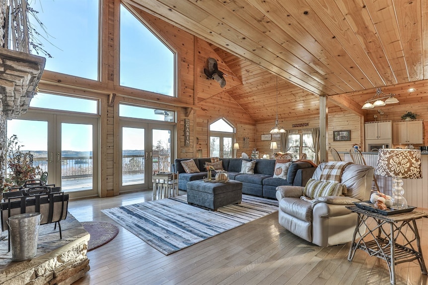 Carter`s Lake Overlook - Chatsworth, GA