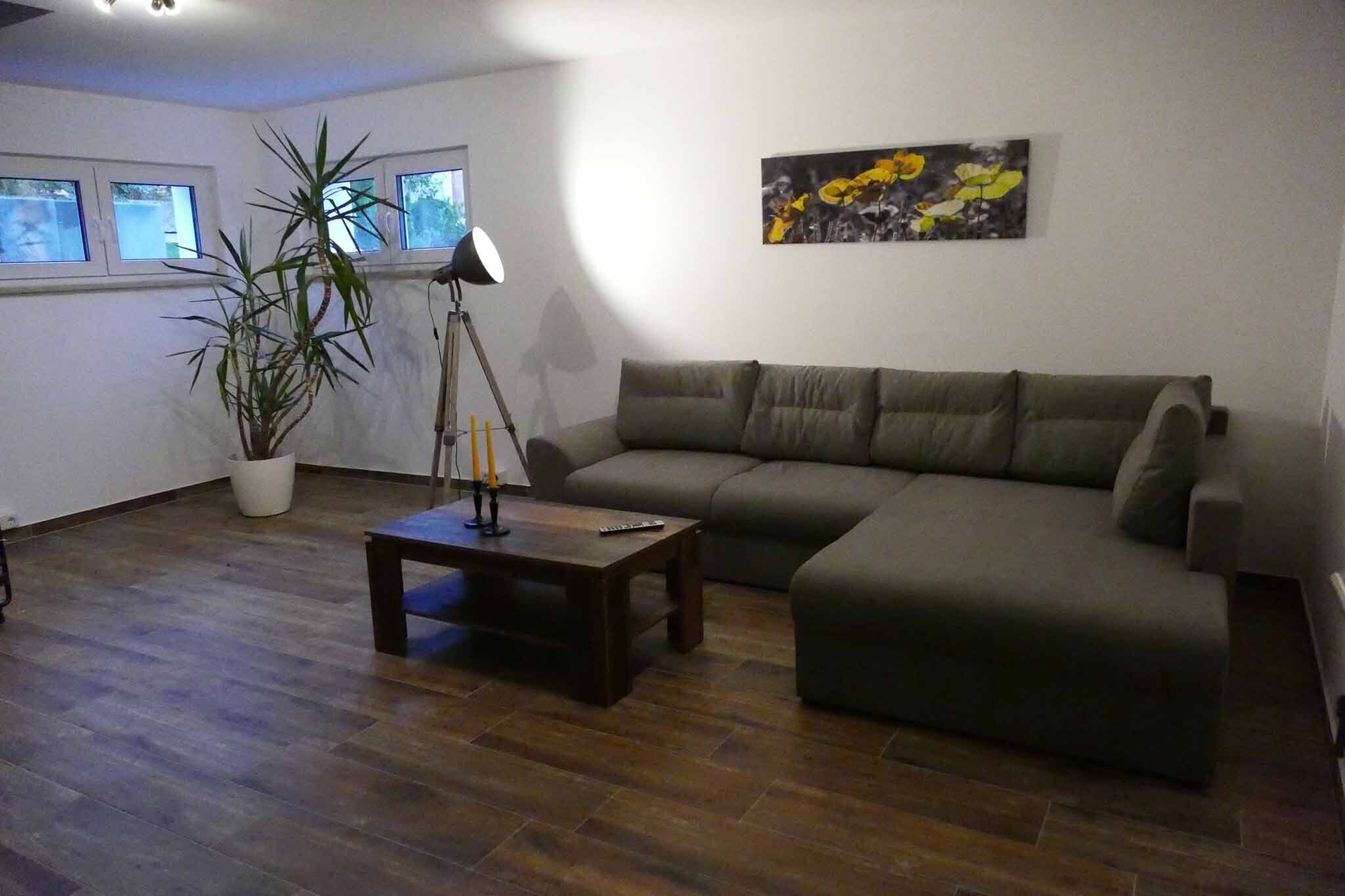 Lichtdurchflutete Ferienwohnung (88qm) Mit Wohnküche - Altmühltal