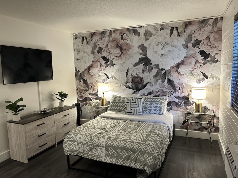 New Midtown Studio Near Biltmore & Airport - Phoenix